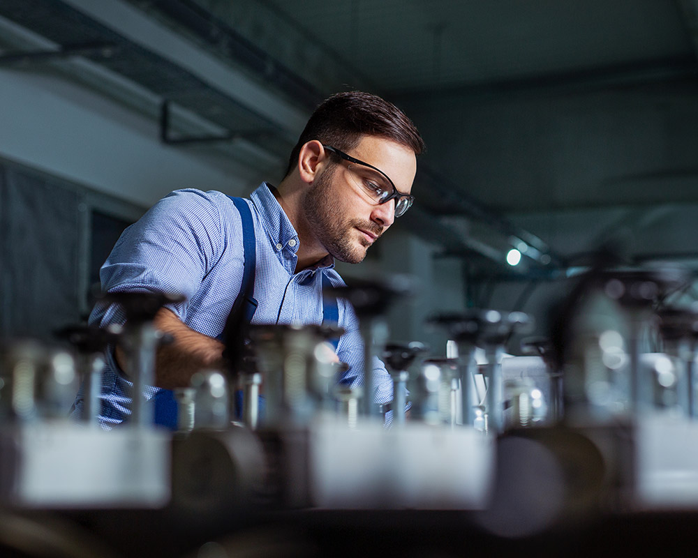 Technology - RheTech Colors - Colors and Additive Masterbatches